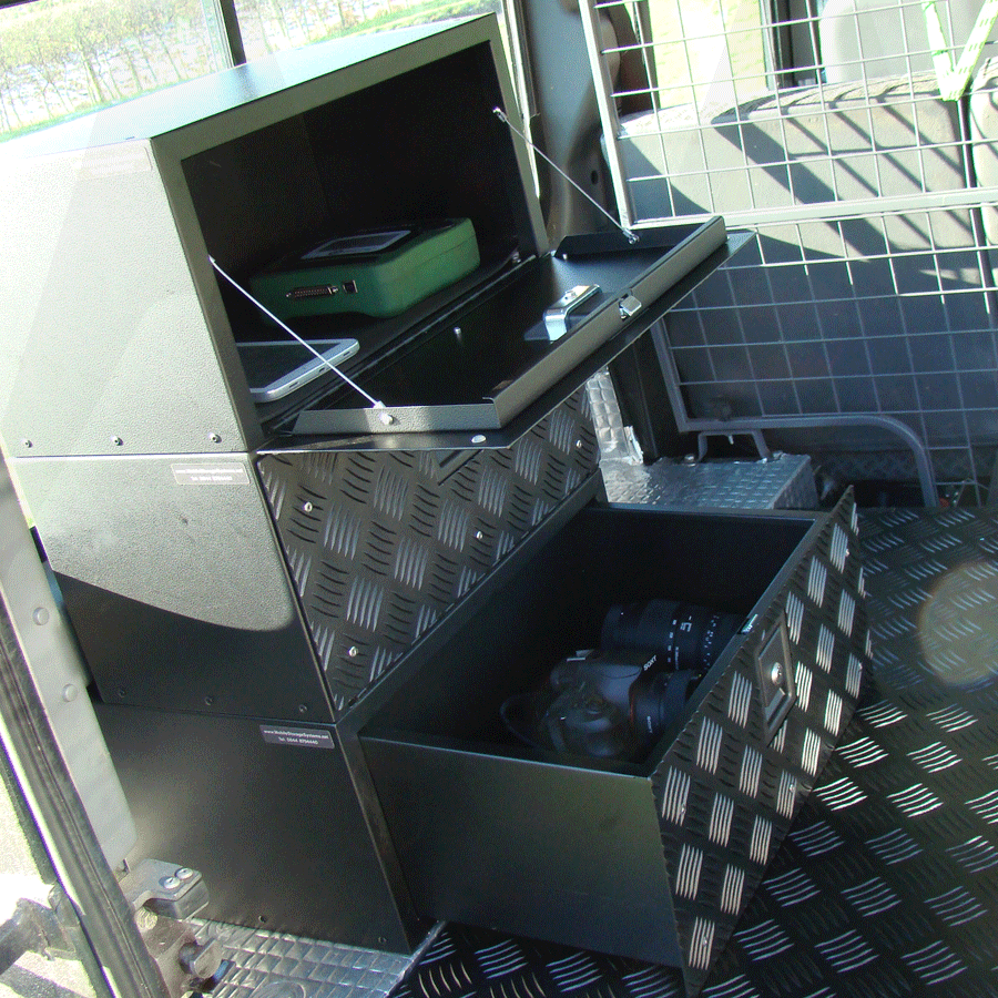 Land Rover Defender Series Stack N Stow Stackable Storage System Set of ...